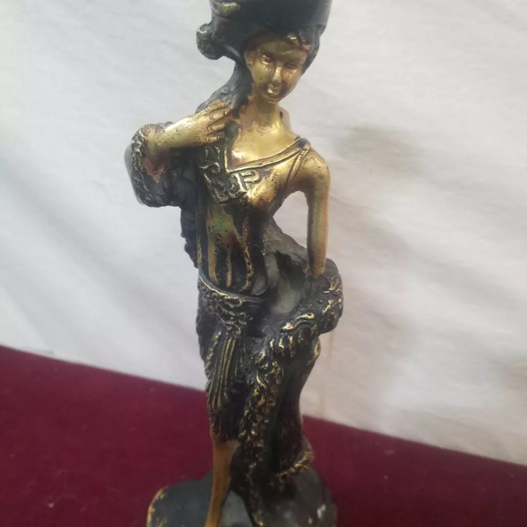 Upcoming Auctions – Gillanders Auction Services